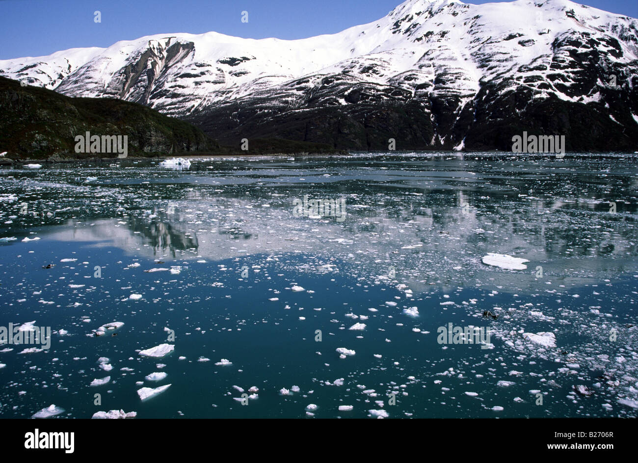 Sea ice snow entrance hi-res stock photography and images - Alamy