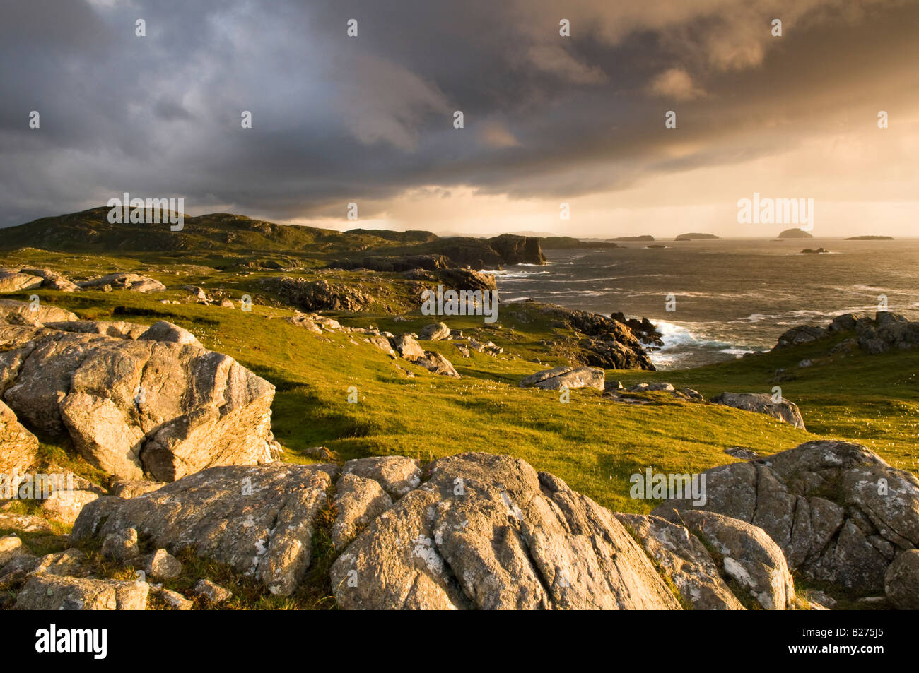 Scotland coast storm hi-res stock photography and images - Alamy
