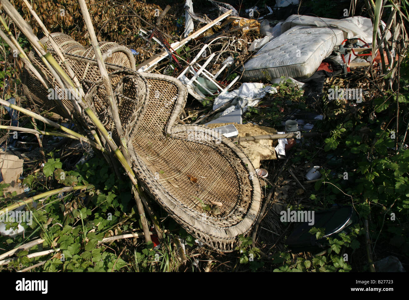 Camping site rubbish dump hi-res stock photography and images - Alamy