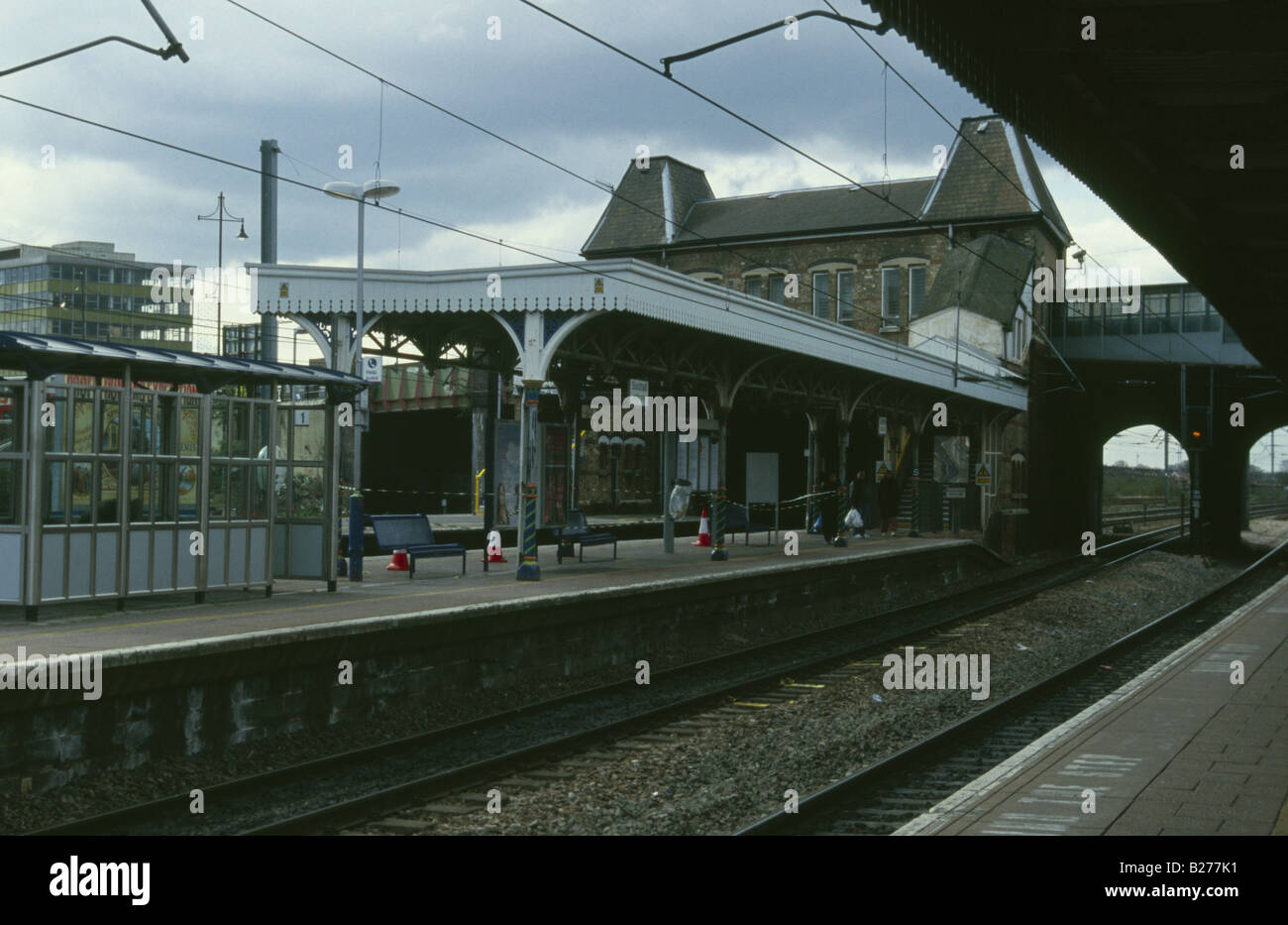 Southall mainline station hi-res stock photography and images - Alamy