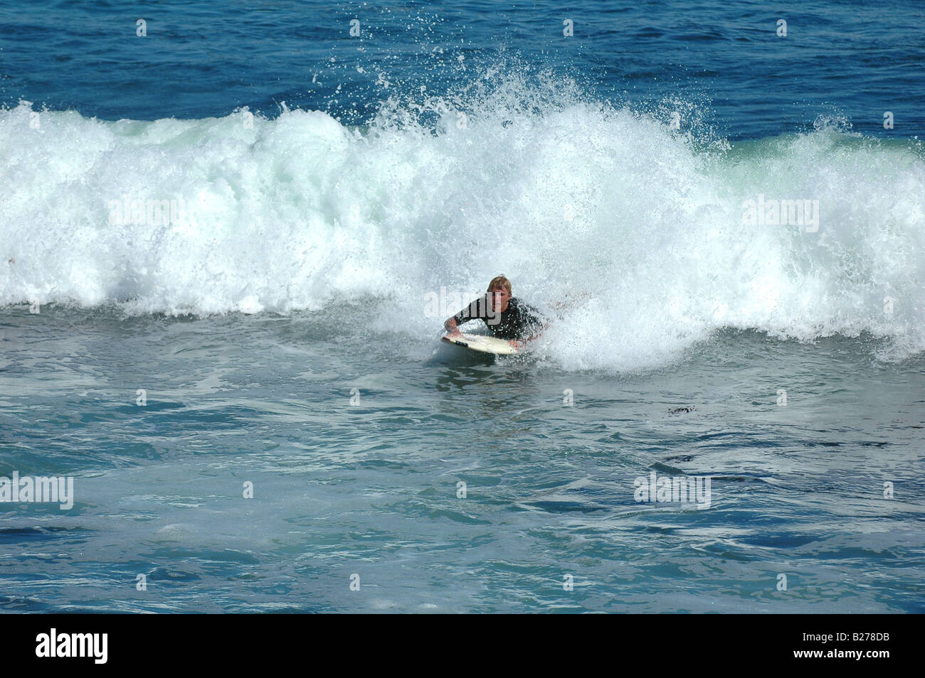 Steamer lane hi-res stock photography and images - Alamy