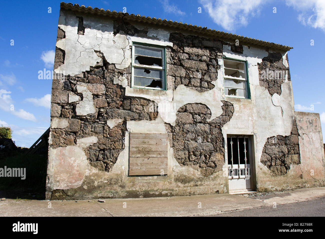 A farm building damaged in one of the Azores many earthquakes the last ...