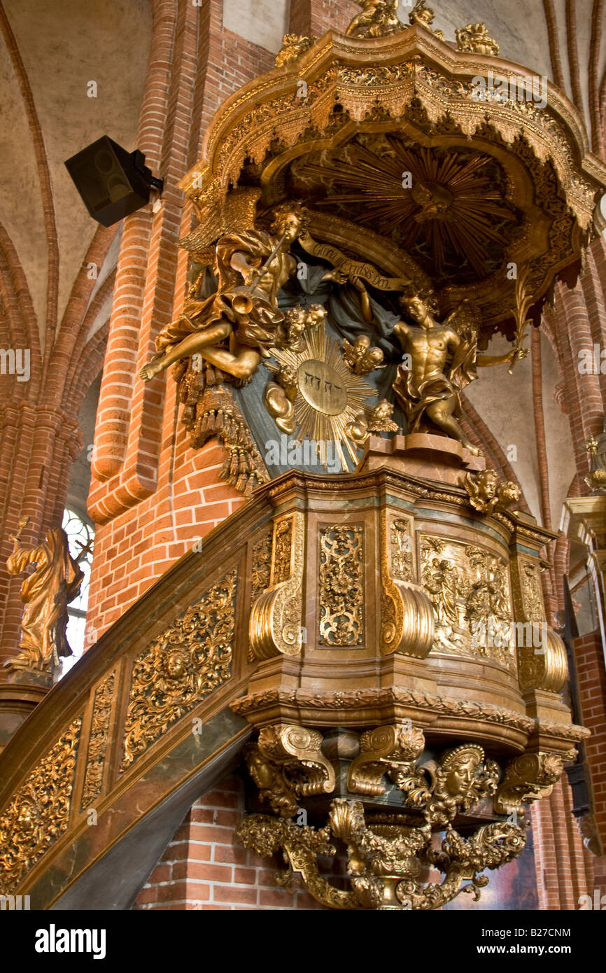 Elevated pulpit hi-res stock photography and images - Alamy
