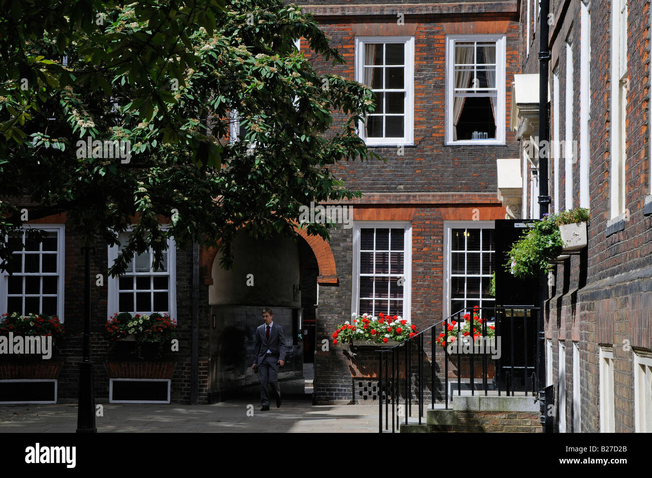 Pump court hi-res stock photography and images - Alamy