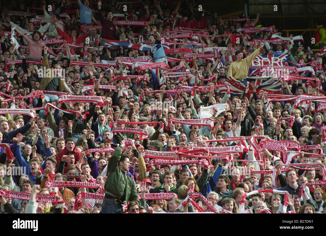 Football celebrations crowd hi-res stock photography and images - Alamy