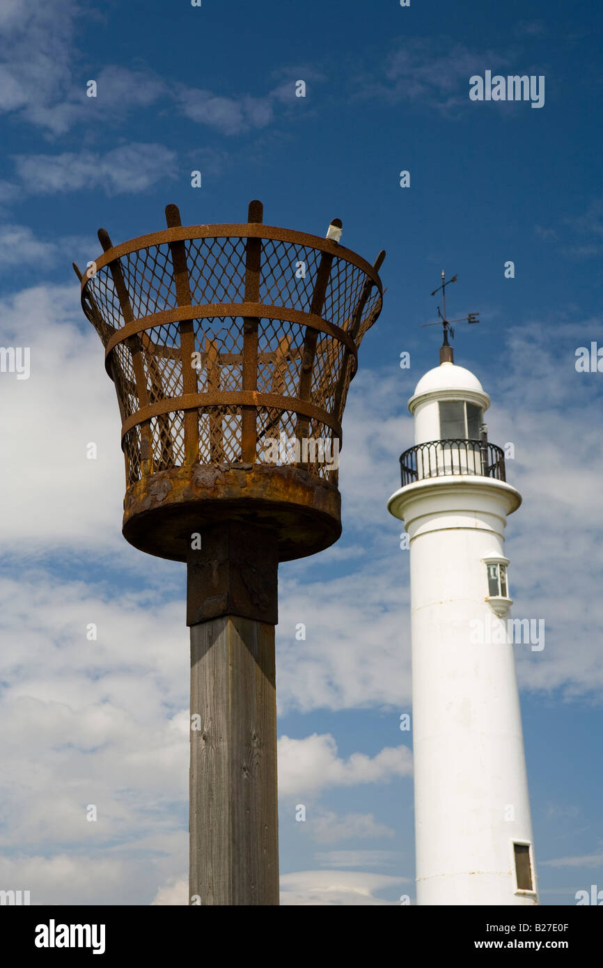 Fire beacon basket hi-res stock photography and images - Alamy