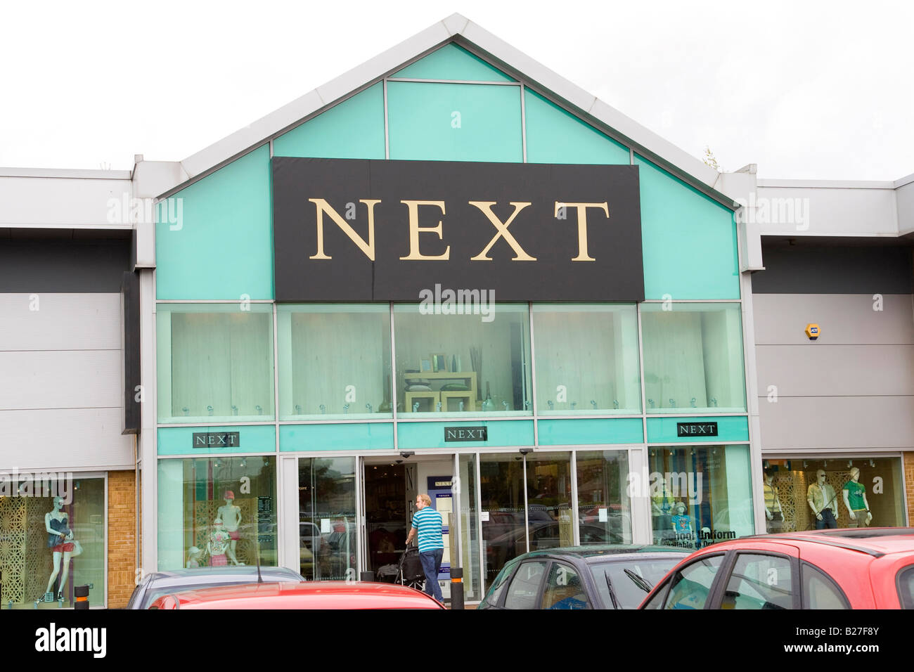 Next brand logo hi-res stock photography and images - Alamy