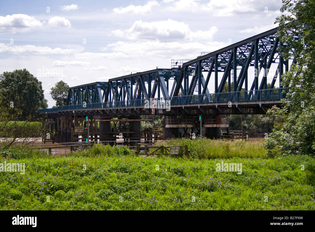 boothferry bridge at howden Stock Photo - Alamy