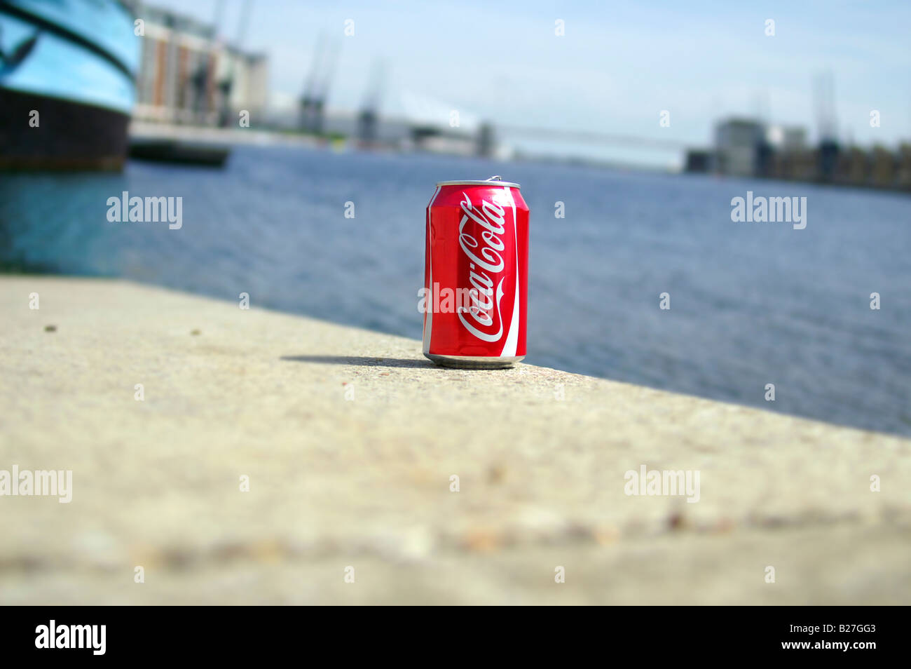 empty coca cola can Stock Photo - Alamy