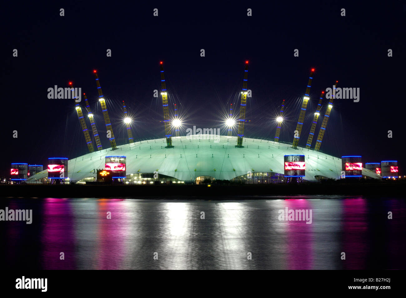 Millennium dome night lighting hi-res stock photography and images - Alamy