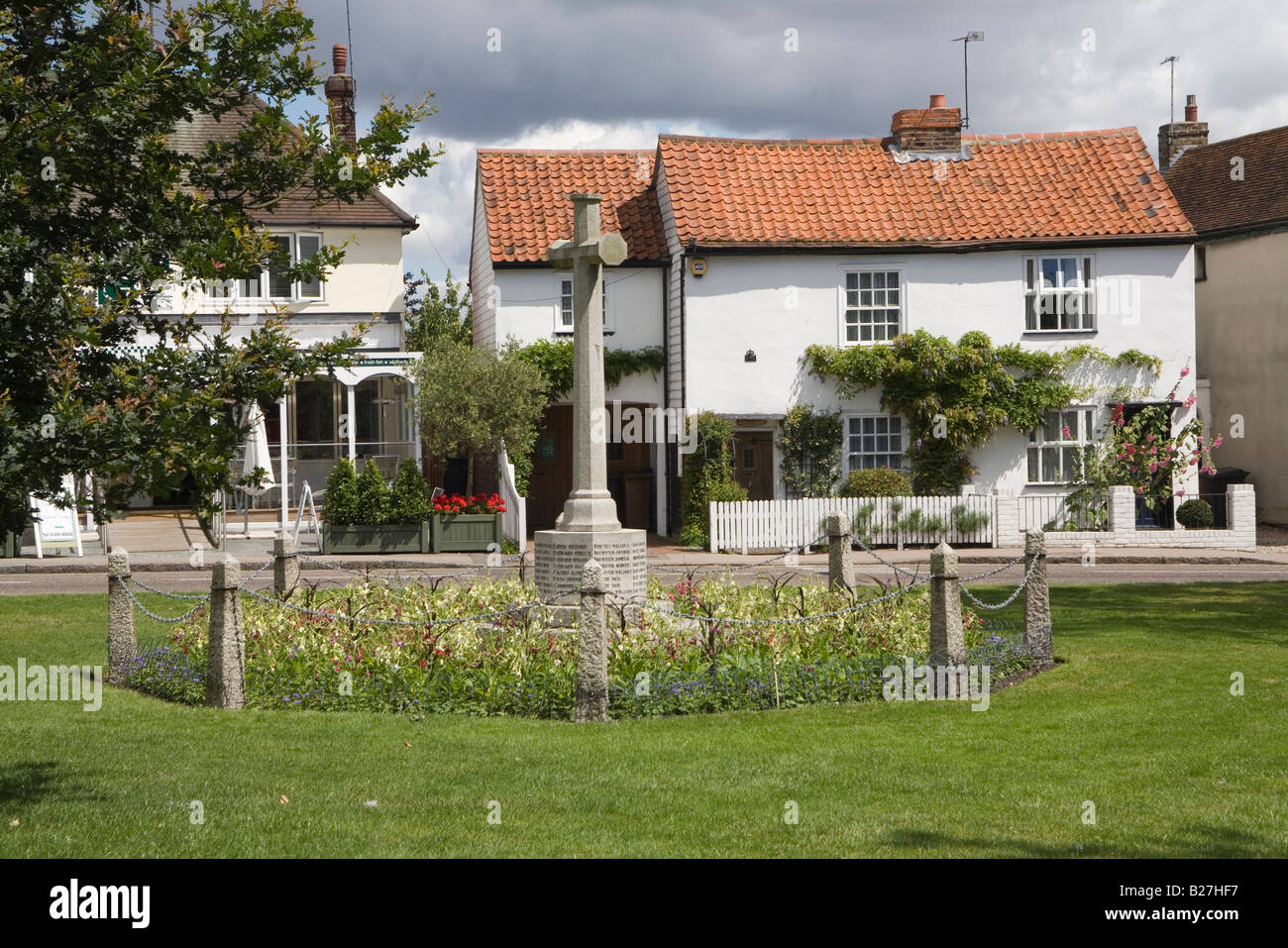 The war memorial on Writtle Green Stock Photo - Alamy