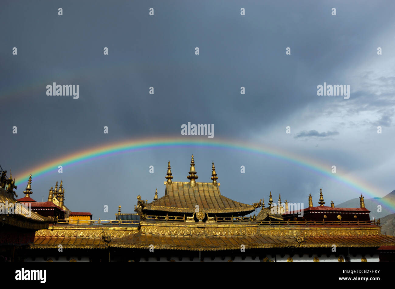 Rainbow over buddhist temple hi-res stock photography and images - Alamy