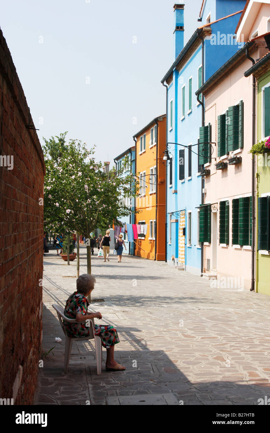 Row of colourful painted houses hi-res stock photography and images - Alamy