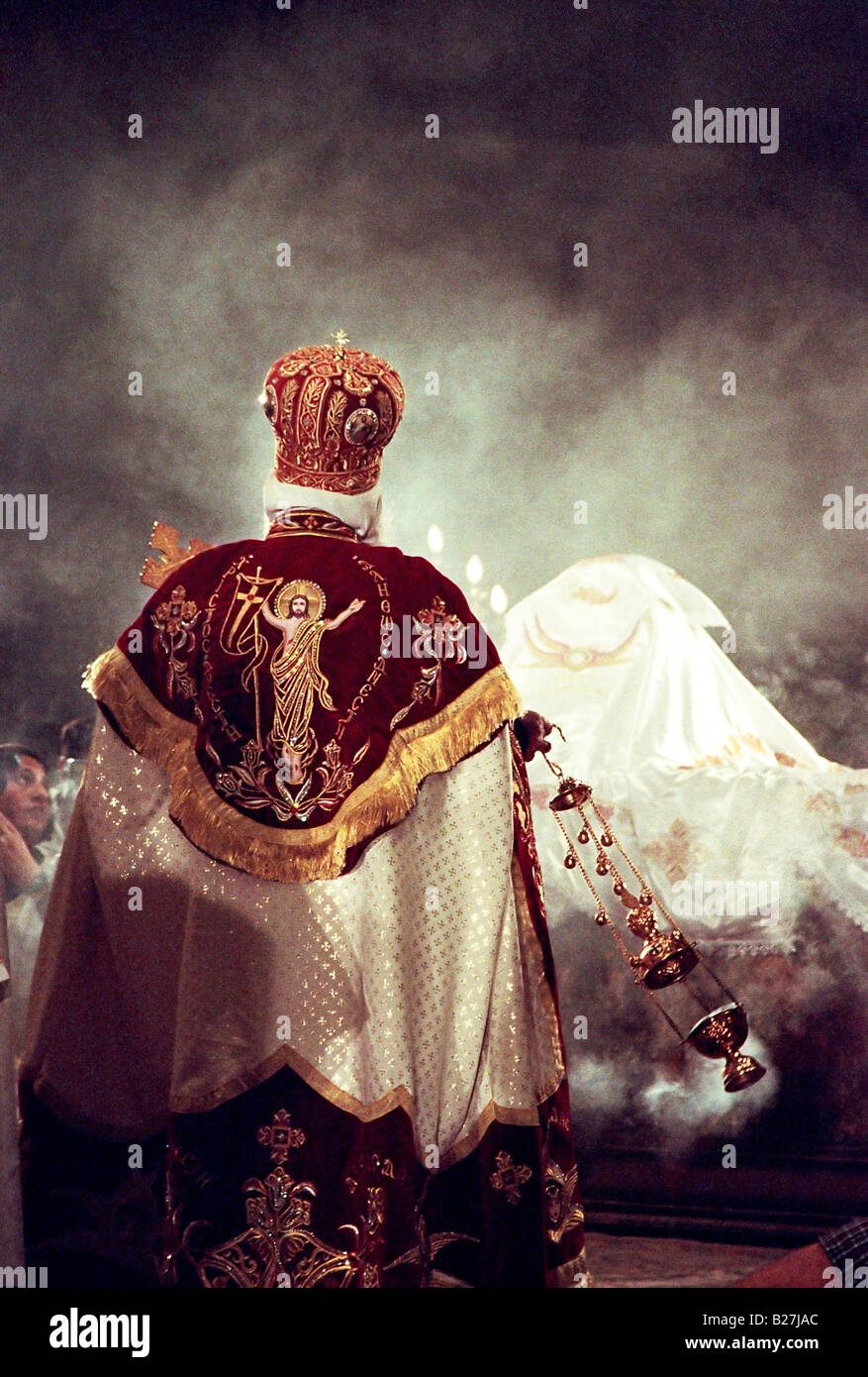 The Egyptian Coptic pope Baba Shenouda is holding the Easter mass in ...