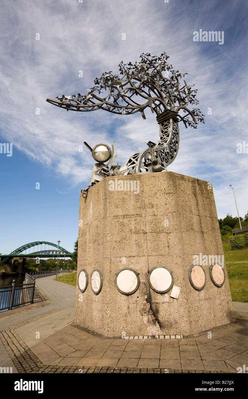 UK Tyne and Wear Sunderland River Wear riverside sculpture trail ...