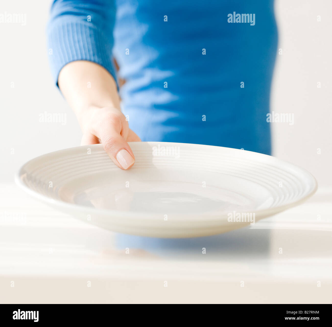 Empty dish hi-res stock photography and images - Alamy