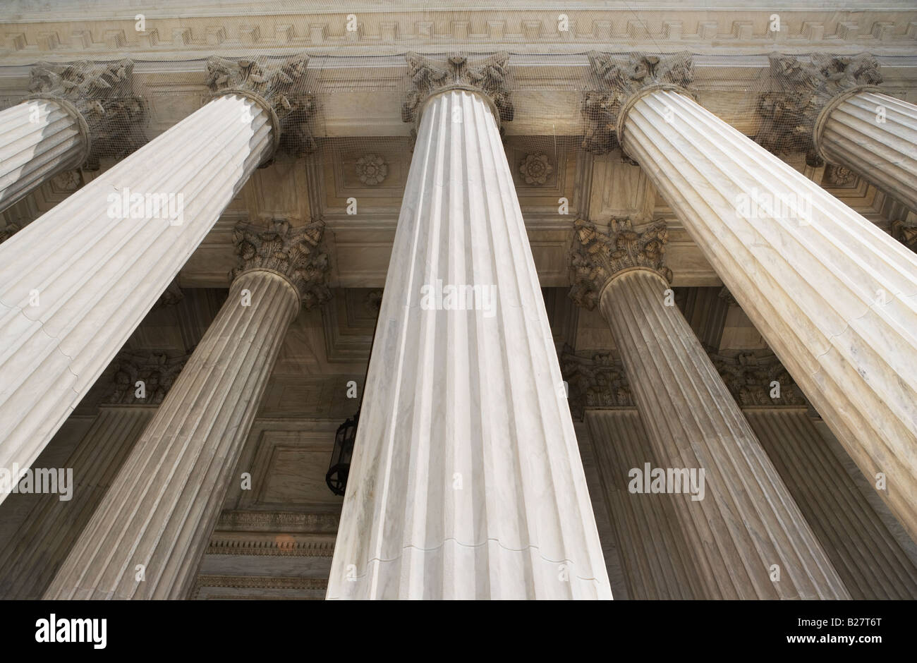 View of columns hi-res stock photography and images - Alamy