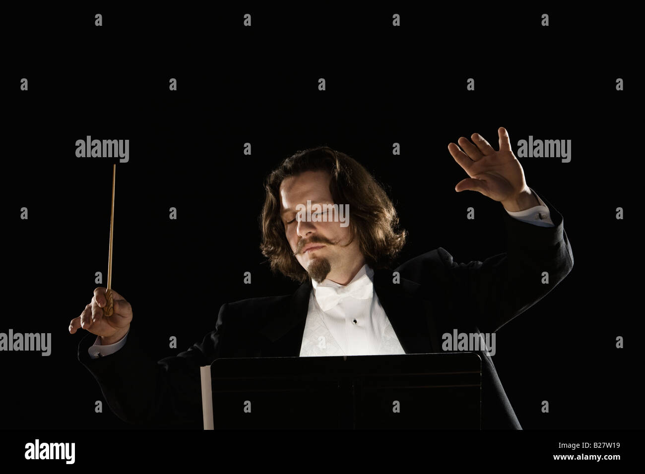 Stand behind man hi-res stock photography and images - Alamy