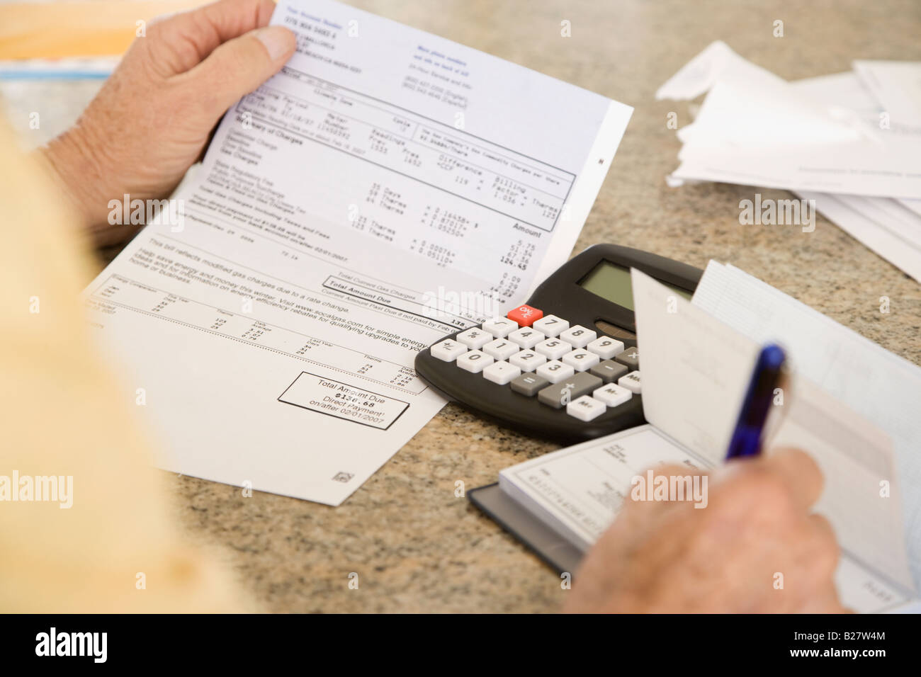 All the bills hi-res stock photography and images - Alamy