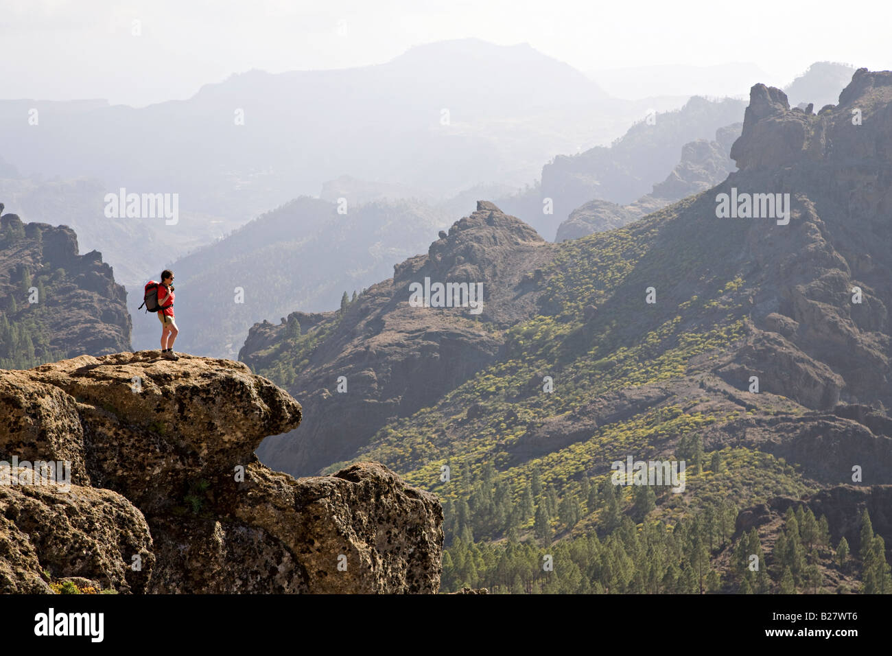 Female walker on cliff edge hi-res stock photography and images - Alamy