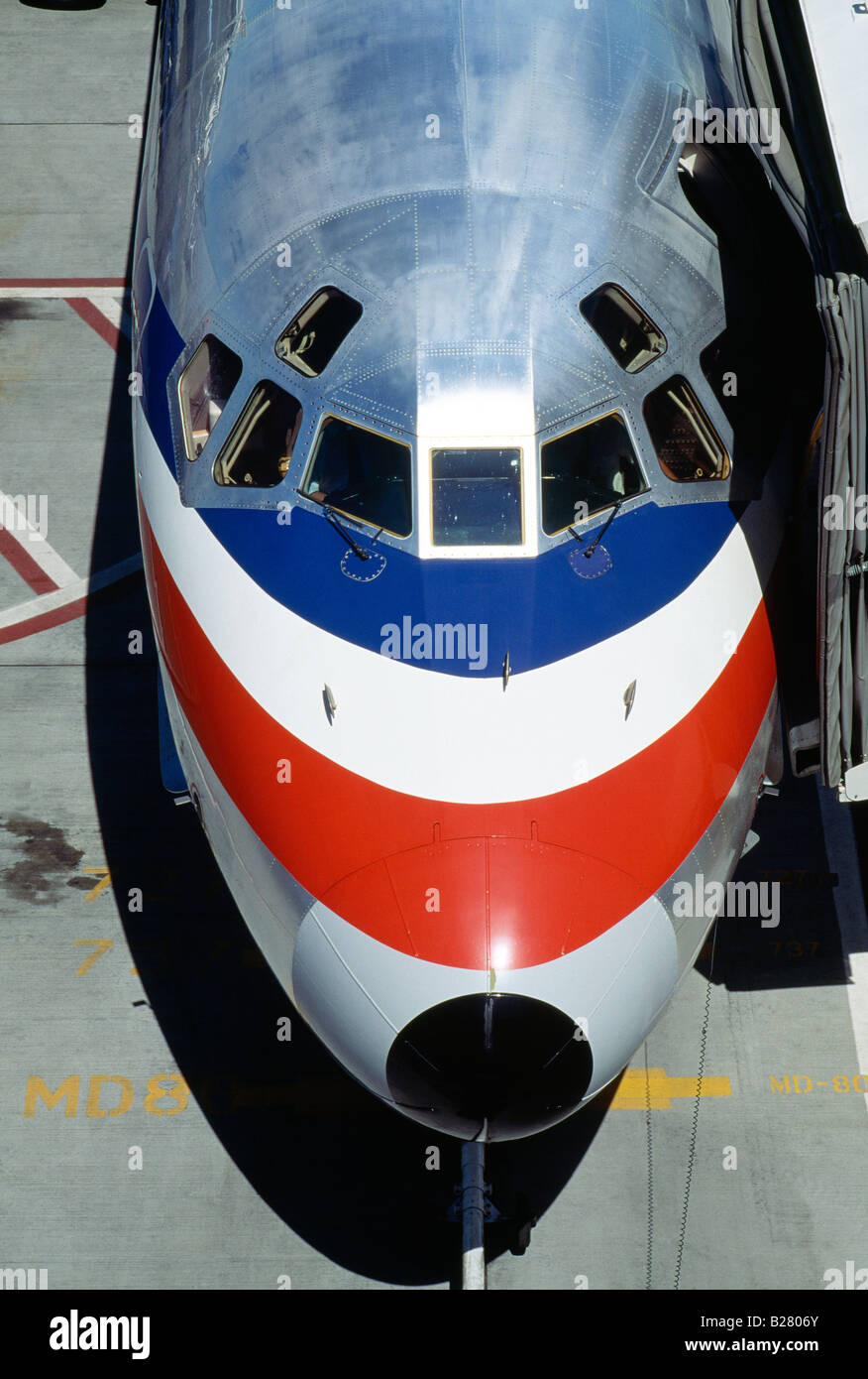 View of the front of an American Airlines commercial jet at the ...