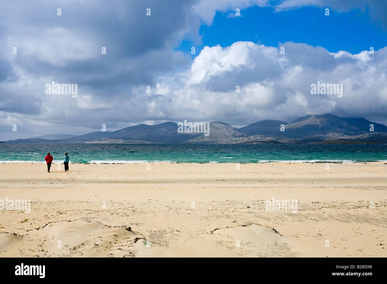 Luskentyre beach, view over the Sound of Taransay, Isle of Harris Stock ...