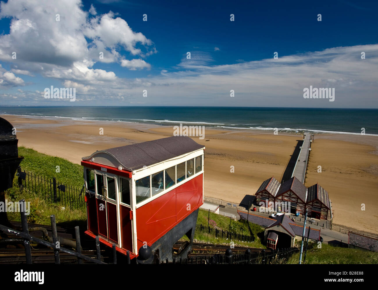 Victorian pier hi-res stock photography and images - Alamy
