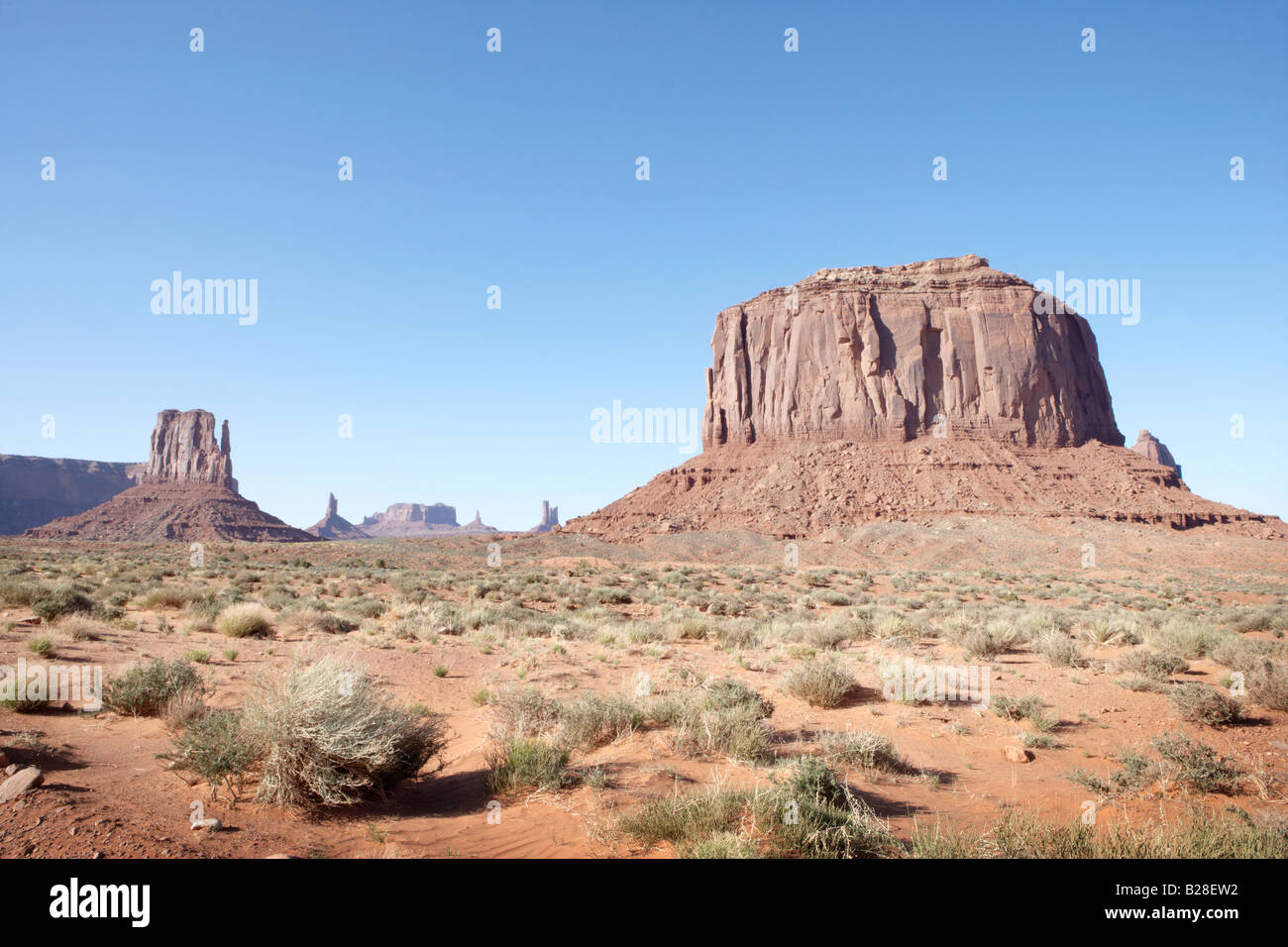 Clouds Plateau Butte Mesa Erosion High Resolution Stock Photography and ...