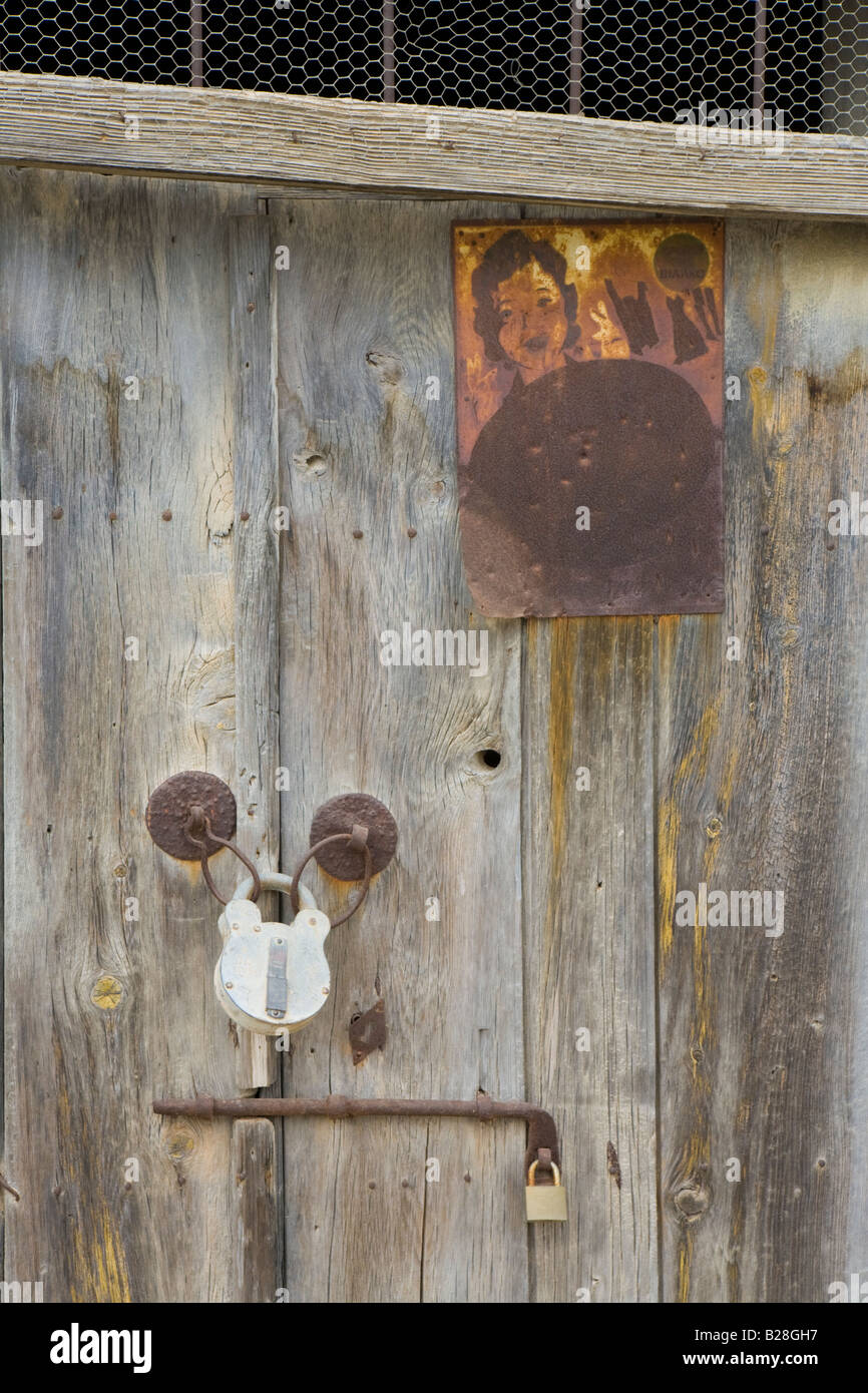 Cyprus village doors hi-res stock photography and images - Alamy