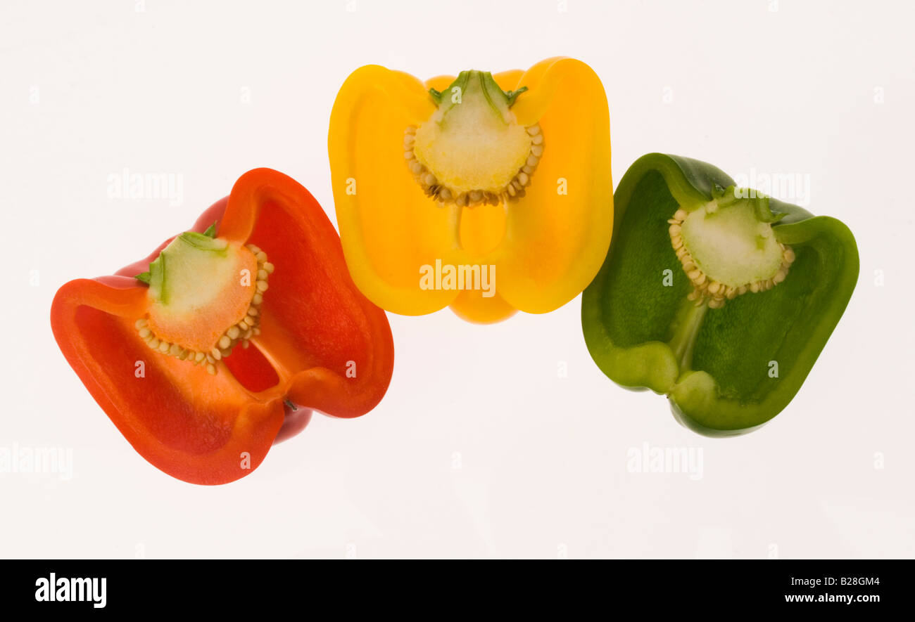 Red bell pepper halved hi-res stock photography and images - Alamy