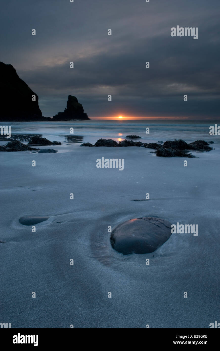 Talisker Bay, Isle of Skye. Sunset Stock Photo - Alamy