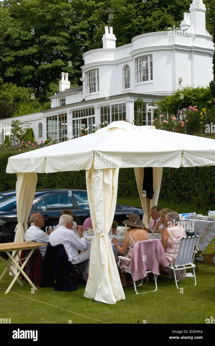 Picnic at Remenham Court, Henley Royal regatta Stock Photo - Alamy