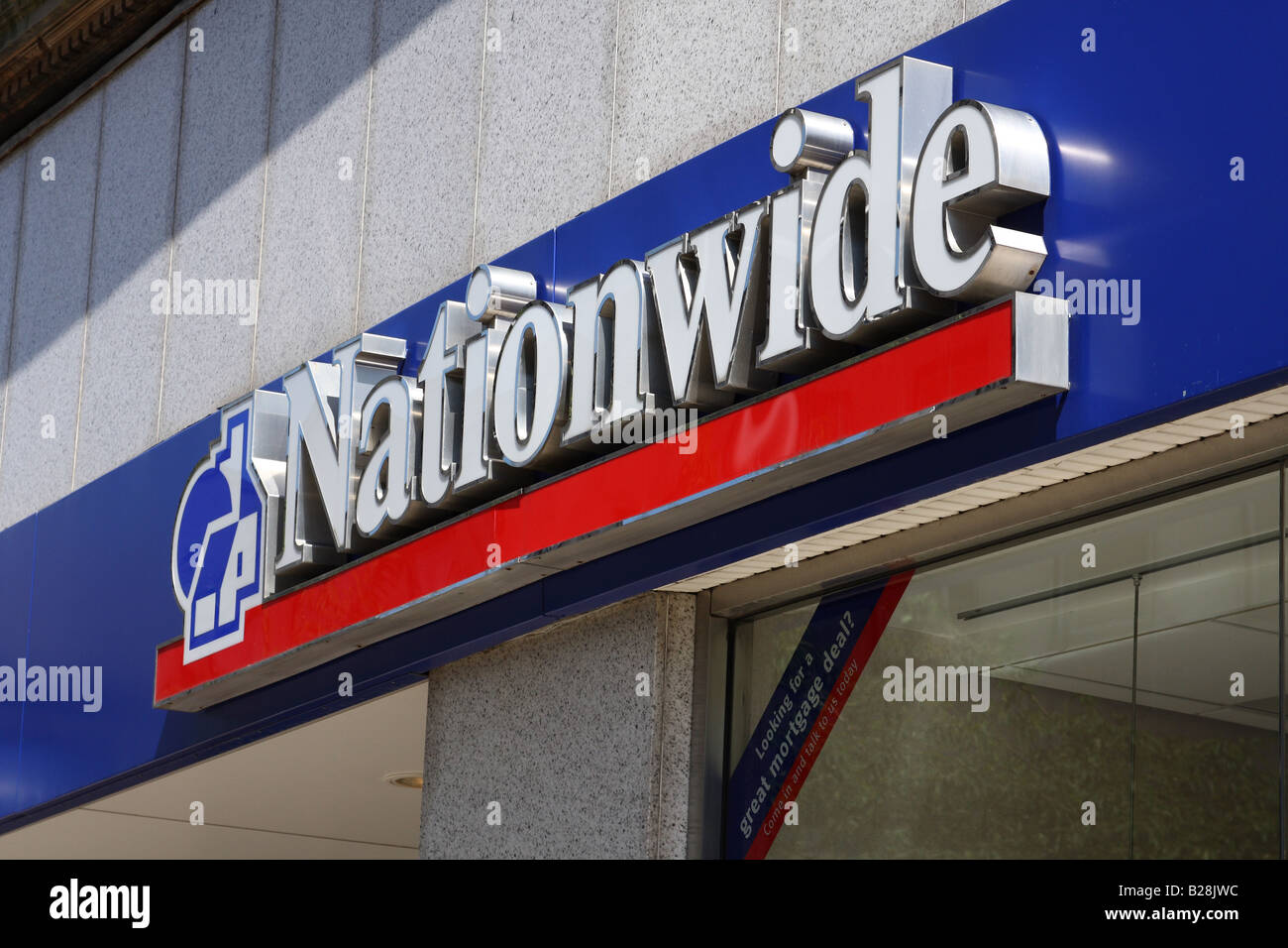 Nationwide building society sign hi-res stock photography and images ...