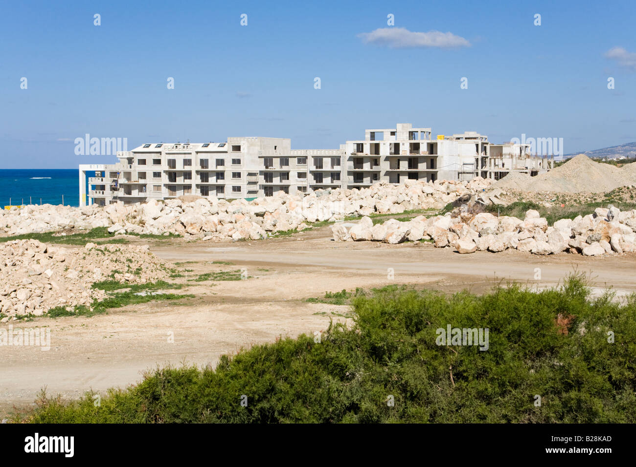 Hotel building under construction hi-res stock photography and images ...