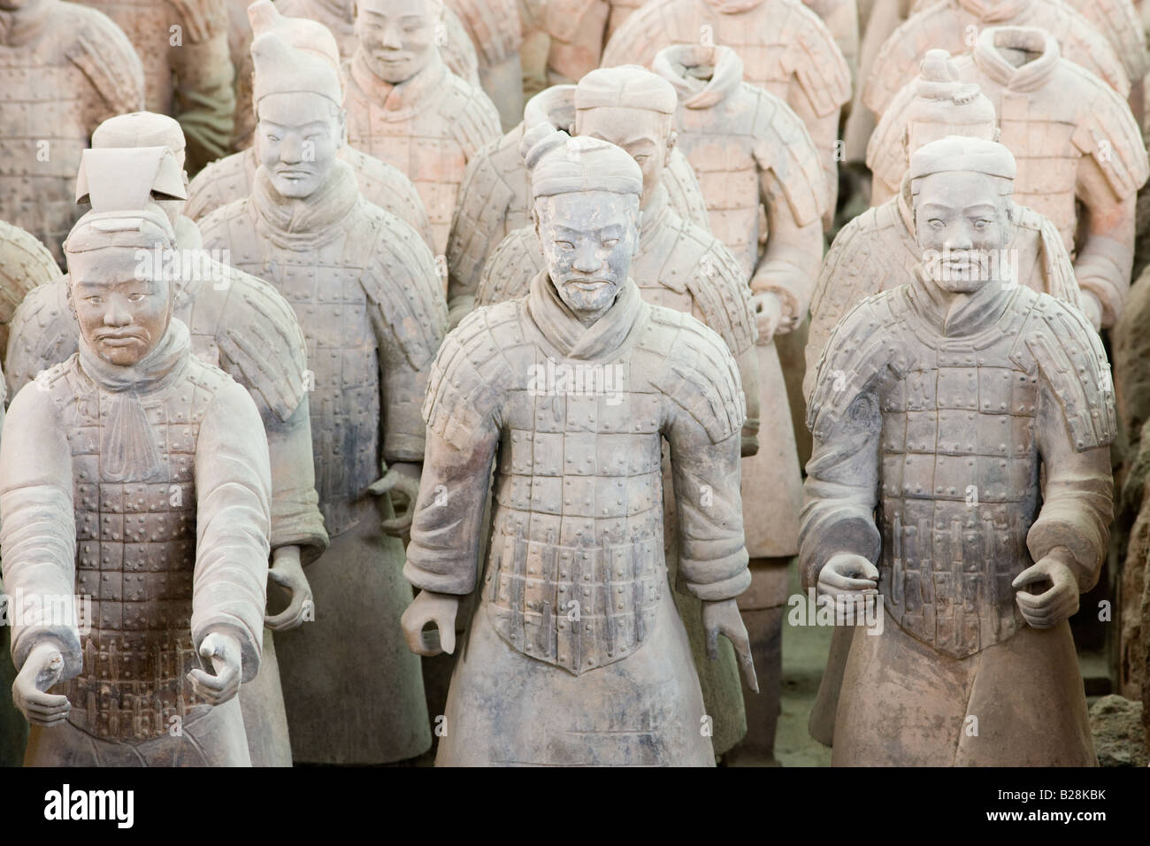 Infantry men figures in Pit 1 at Qin Museum exhibition halls of ...