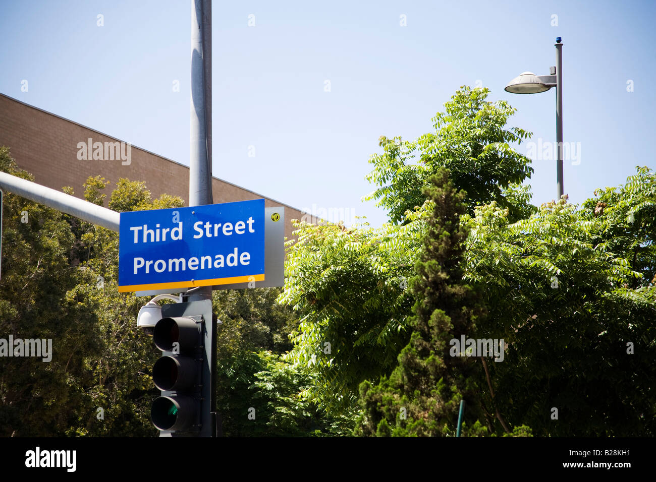 Third street promenade hi-res stock photography and images - Alamy