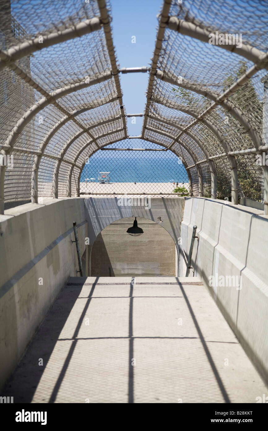 highway overpass walkway Stock Photo - Alamy