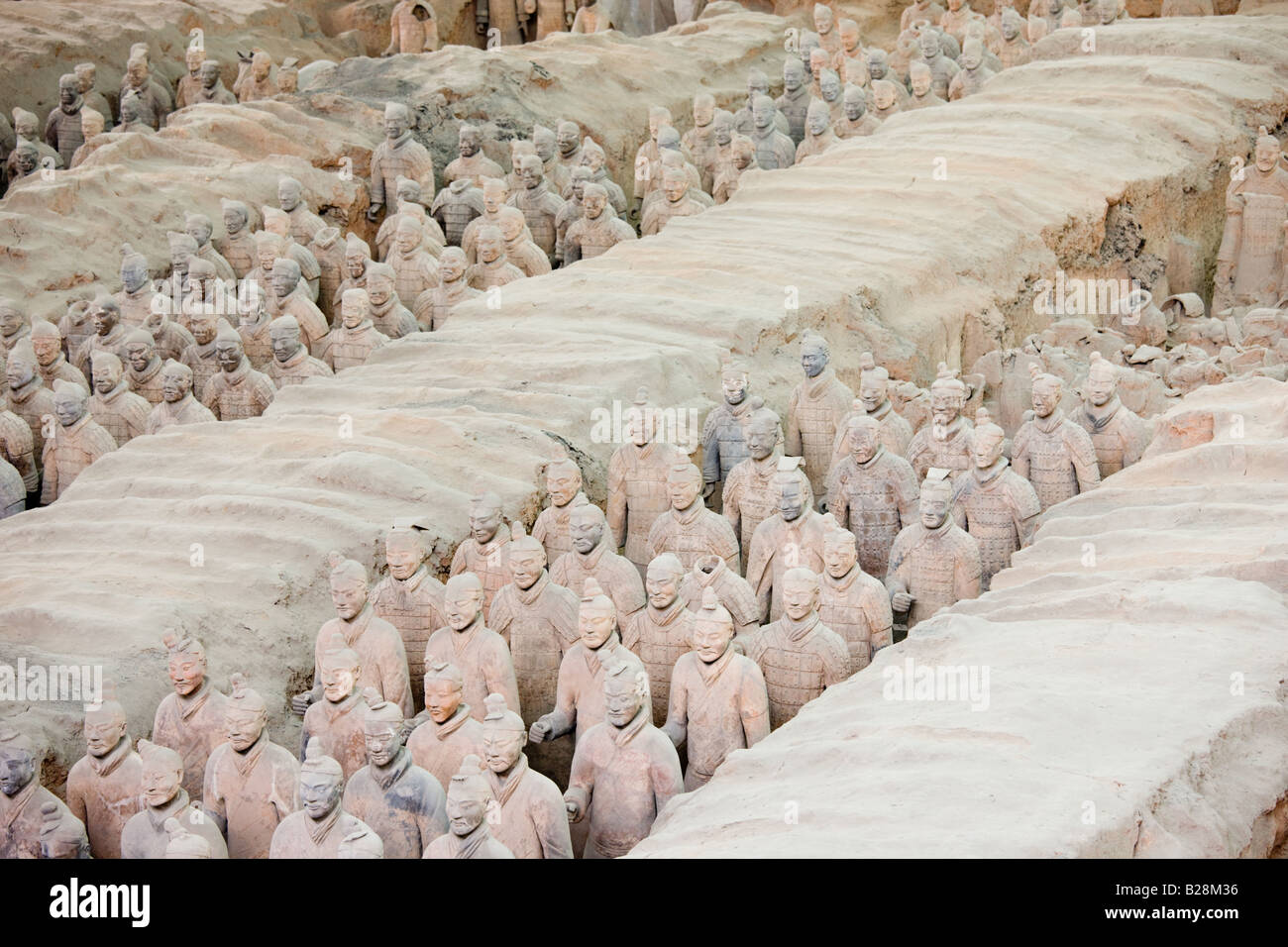 Infantry men figures in Pit 1 at Qin Museum exhibition halls of ...