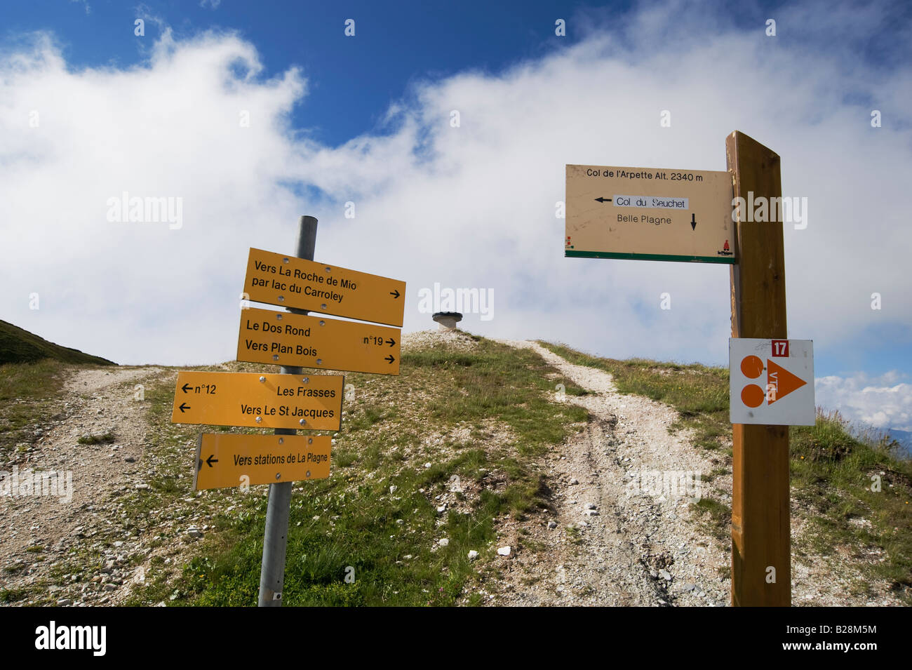 mountain route signs at l’arpette french alps Stock Photo - Alamy
