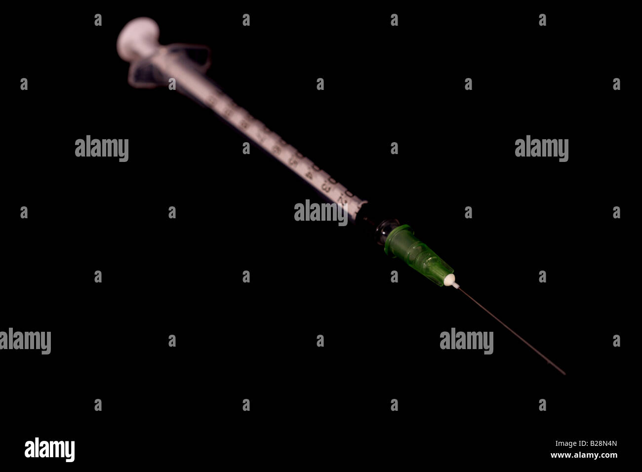 Hyperdermic needle hi-res stock photography and images - Alamy