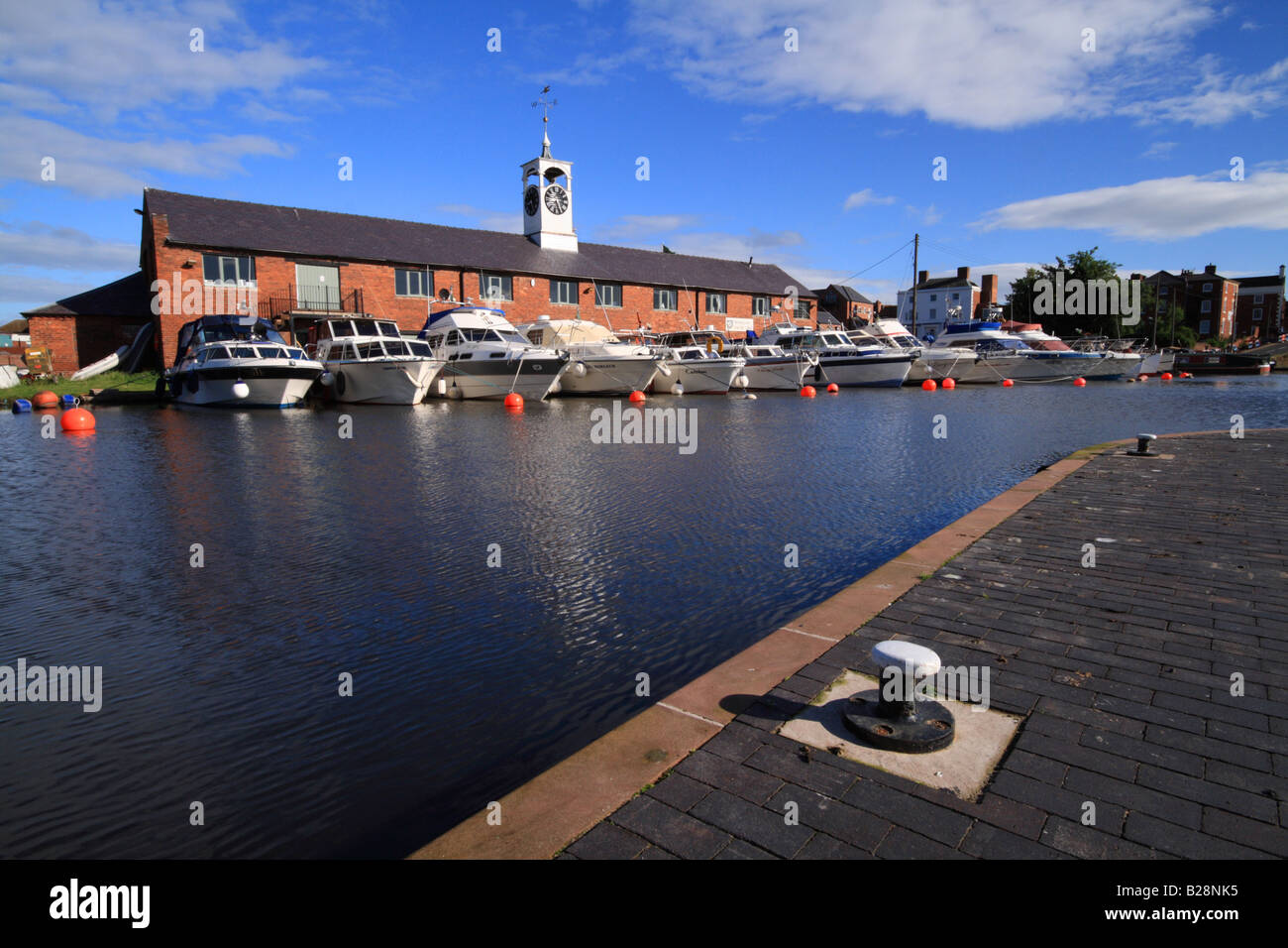 Stourport yacht club hi-res stock photography and images - Alamy