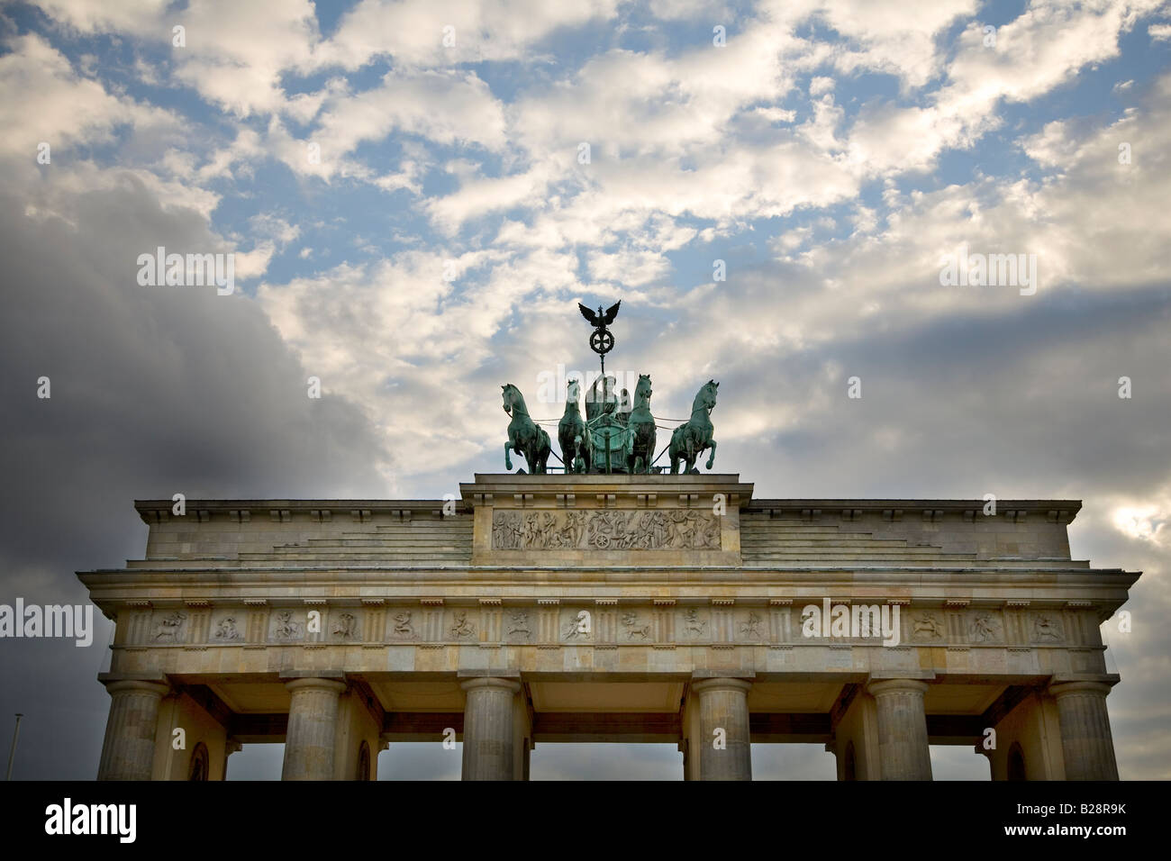 Brandenburg gate hi-res stock photography and images - Alamy