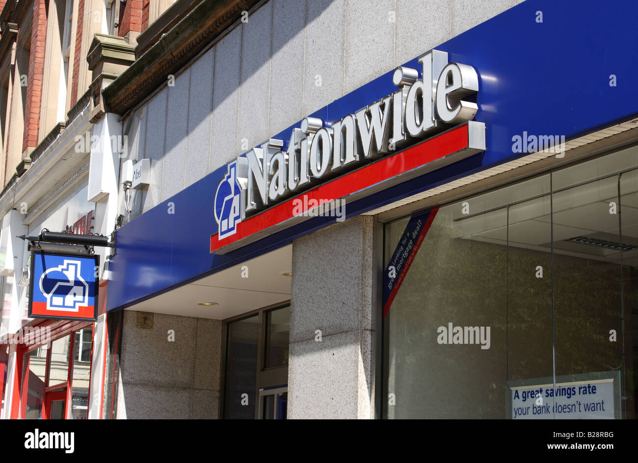 Nationwide building society sign hi-res stock photography and images ...
