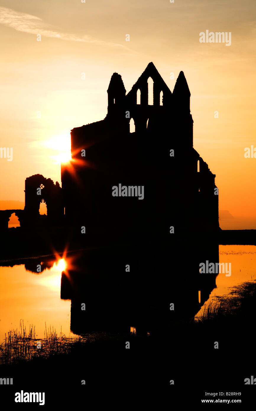 Whitby abbey silhouette hi-res stock photography and images - Alamy