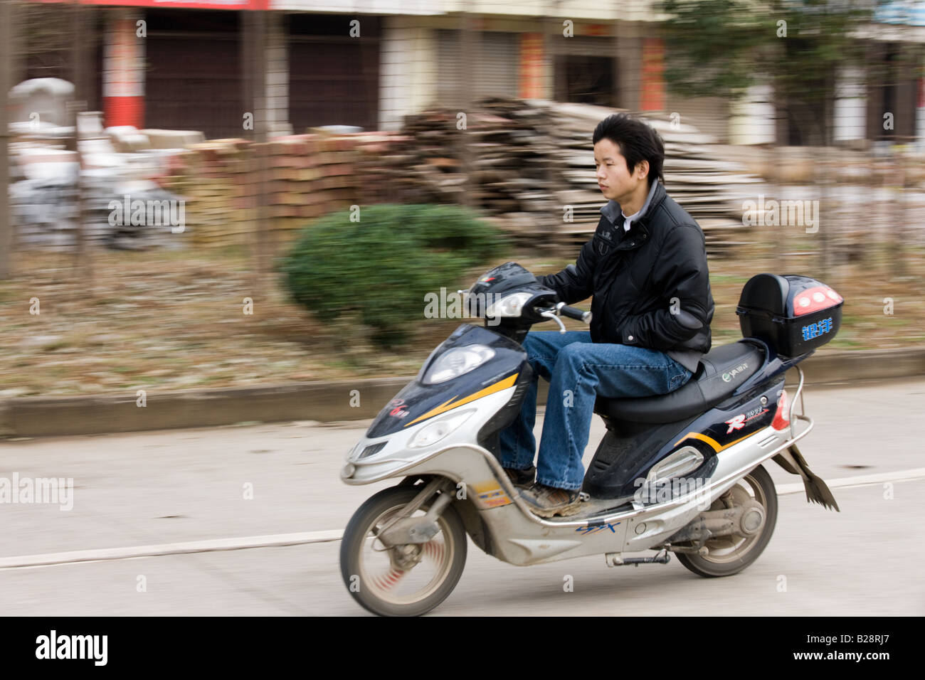 Mopeds china hi-res stock photography and images - Alamy