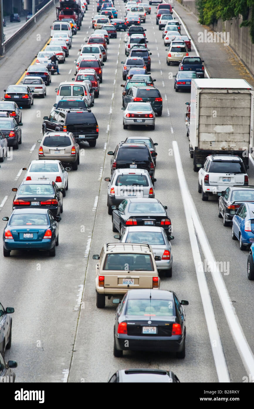 Rush hour on interstate in hi-res stock photography and images - Alamy