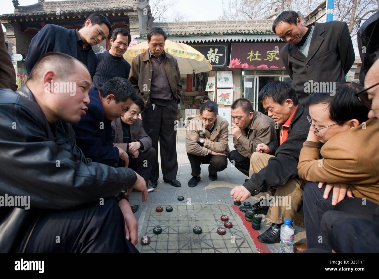 Xiangqi or chinese chess hi-res stock photography and images - Alamy