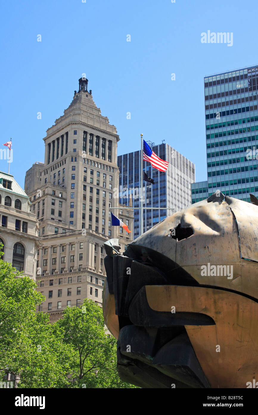 Fritz koenig sphere hi-res stock photography and images - Alamy