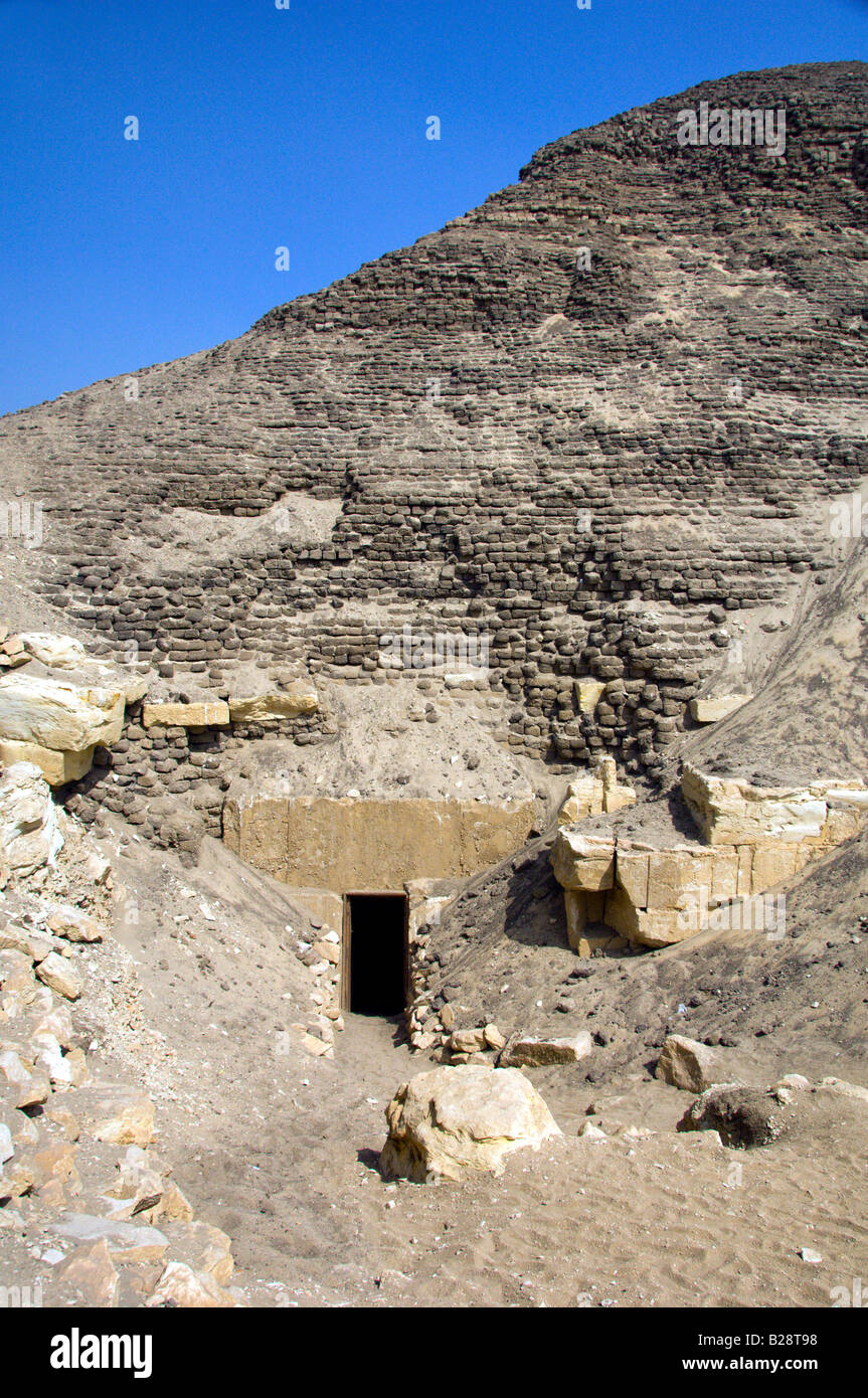 Fayoum pyramid hi-res stock photography and images - Alamy