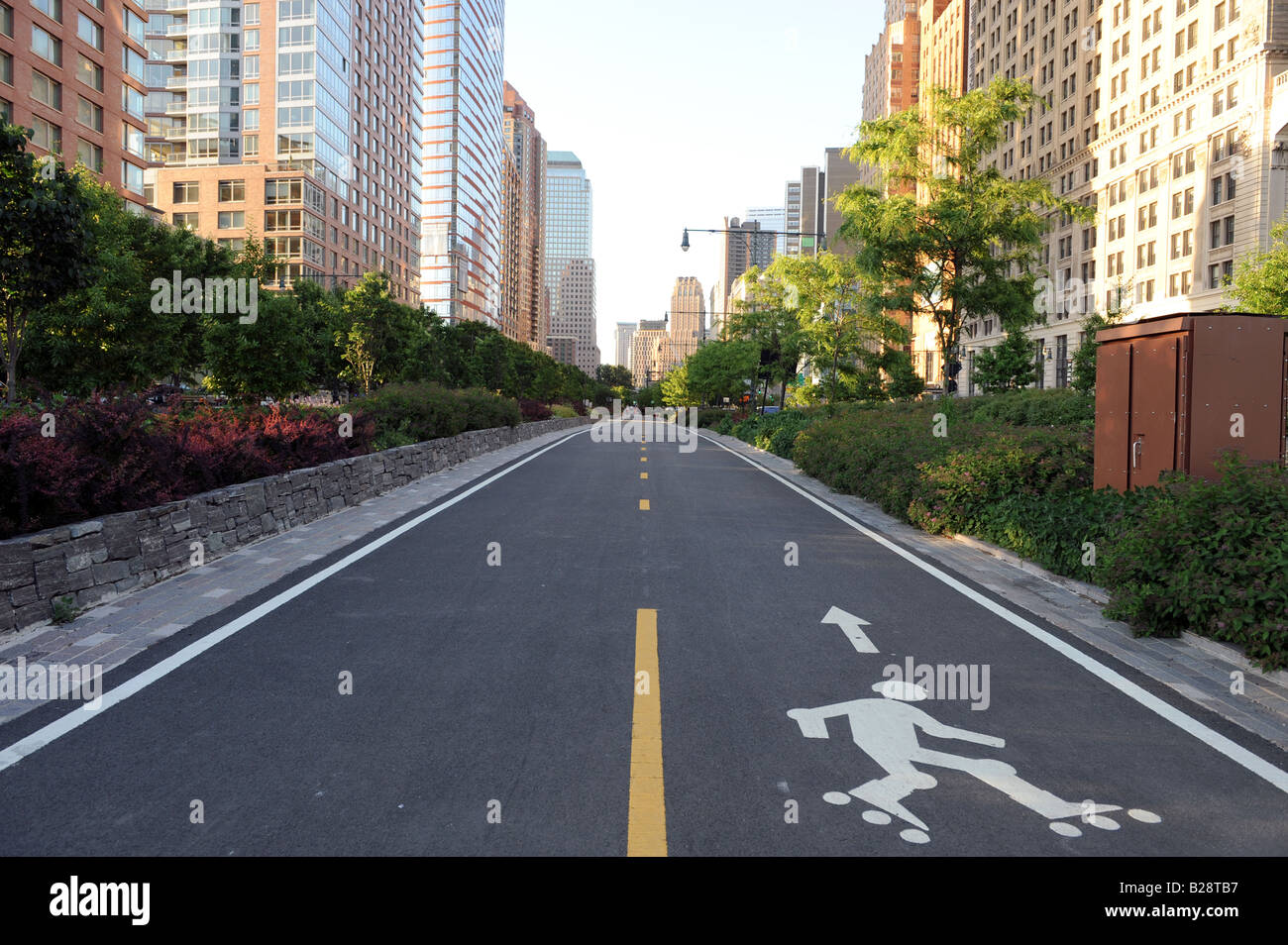 Bicycle pedestrian path hi-res stock photography and images - Alamy